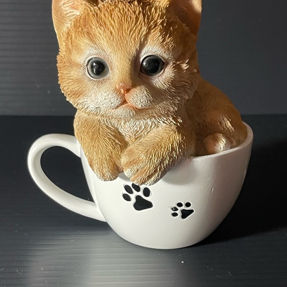 Hi-Line Gift | Accents | Hiline Gift Orange Tabby Kitten In Teacup With ...